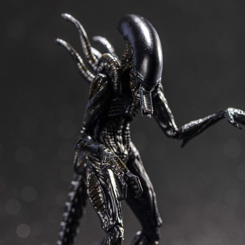 Hiya Toys - AVP - Alien Warrior